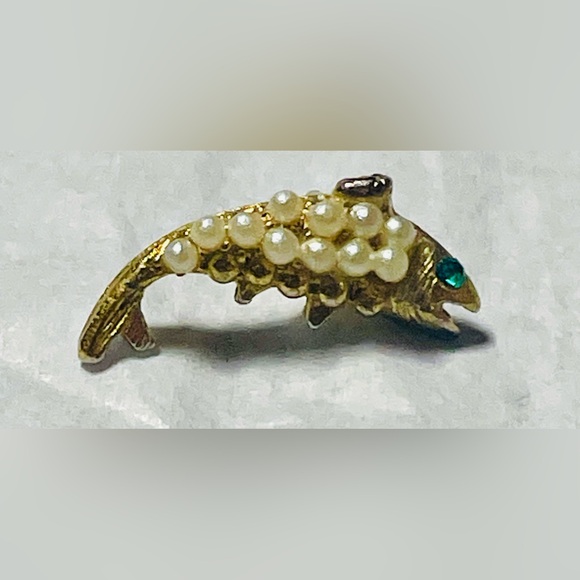 Jewelry | Vintage Fish Tie Tack Pin Or Lapel Pin Fish With Faux Pearls ...